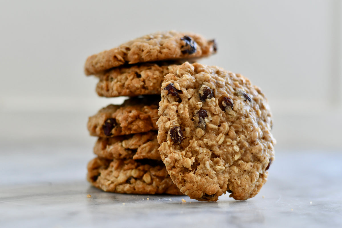 Oatmeal Raisin Cookies (package of 6) – Pan Chancho Bakery