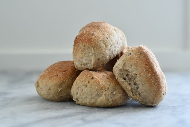 Multigrain Buns (packages of 6 or 12) – Pan Chancho Bakery